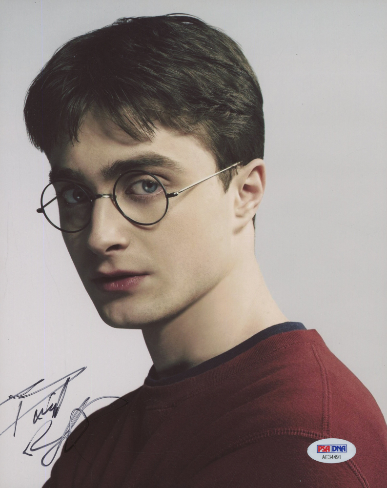 Daniel Radcliffe Signed "Harry Potter" 8x10 Photo (PSA COA) | Pristine ...