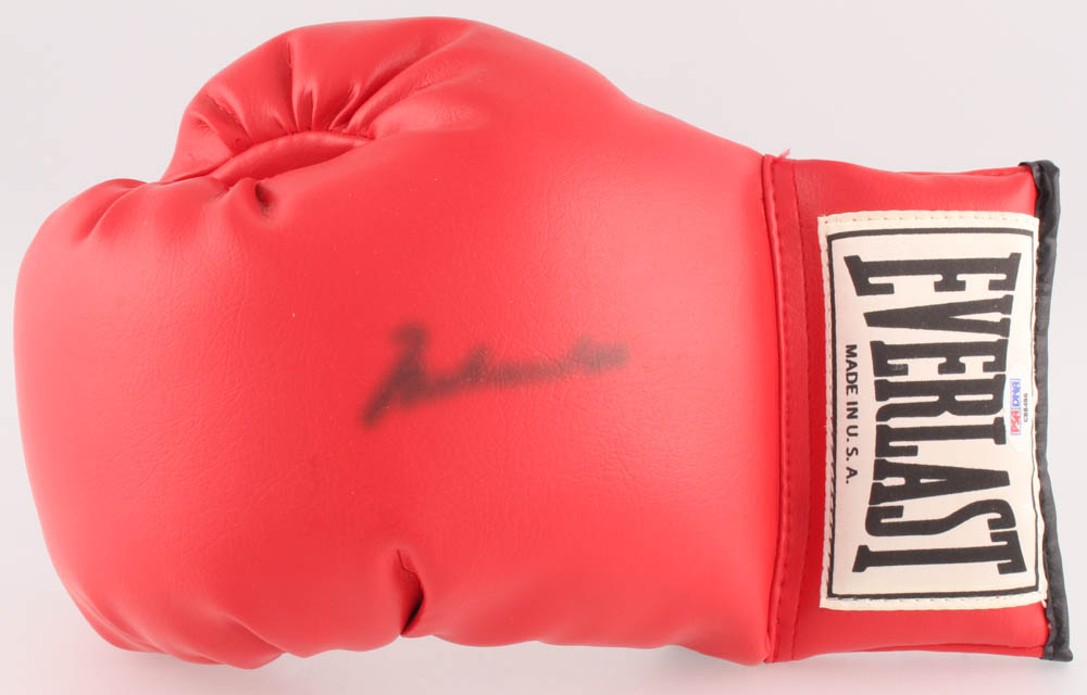 Muhammad Ali Signed Everlast Boxing Glove (JSA LOA) | Pristine Auction