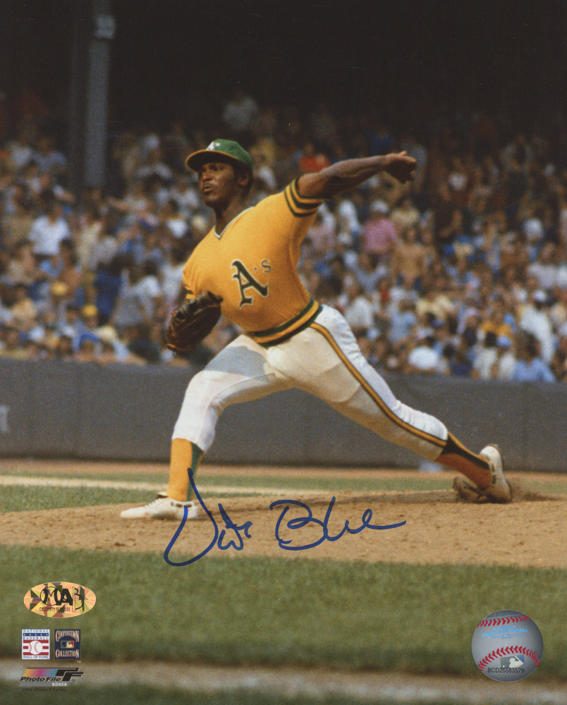 Vida Blue Signed Athletics 8x10 Photo (MAB Hologram) | Pristine Auction