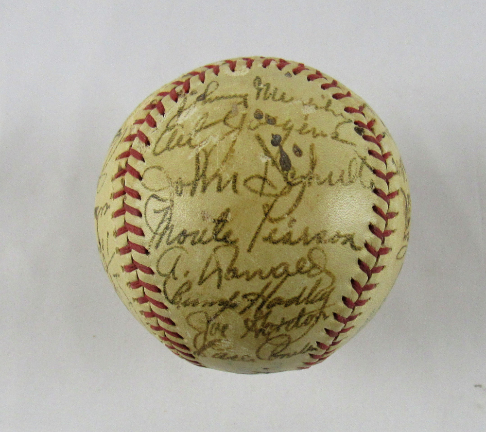 1939 New York Yankees Team-Signed OAL Baseball Signed By (27) with Lou ...