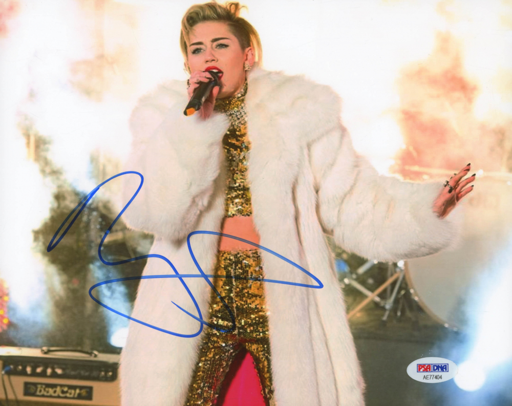 Miley Cyrus Signed 8x10 Photo (PSA COA) | Pristine Auction