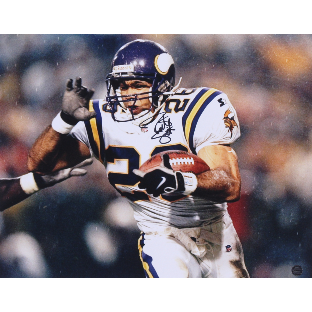 Robert Smith Signed Vikings 11x14 Photo (Smith Hologram) | Pristine Auction