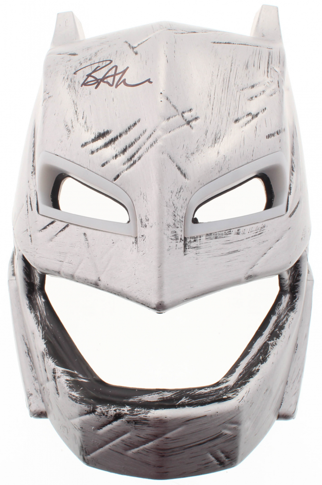 Ben Affleck Signed Full-Size Batman Mask (Beckett COA) | Pristine Auction