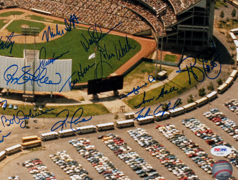 1969 New York Mets Team-Signed (28) 22x26 Custom Framed Photo Display ...