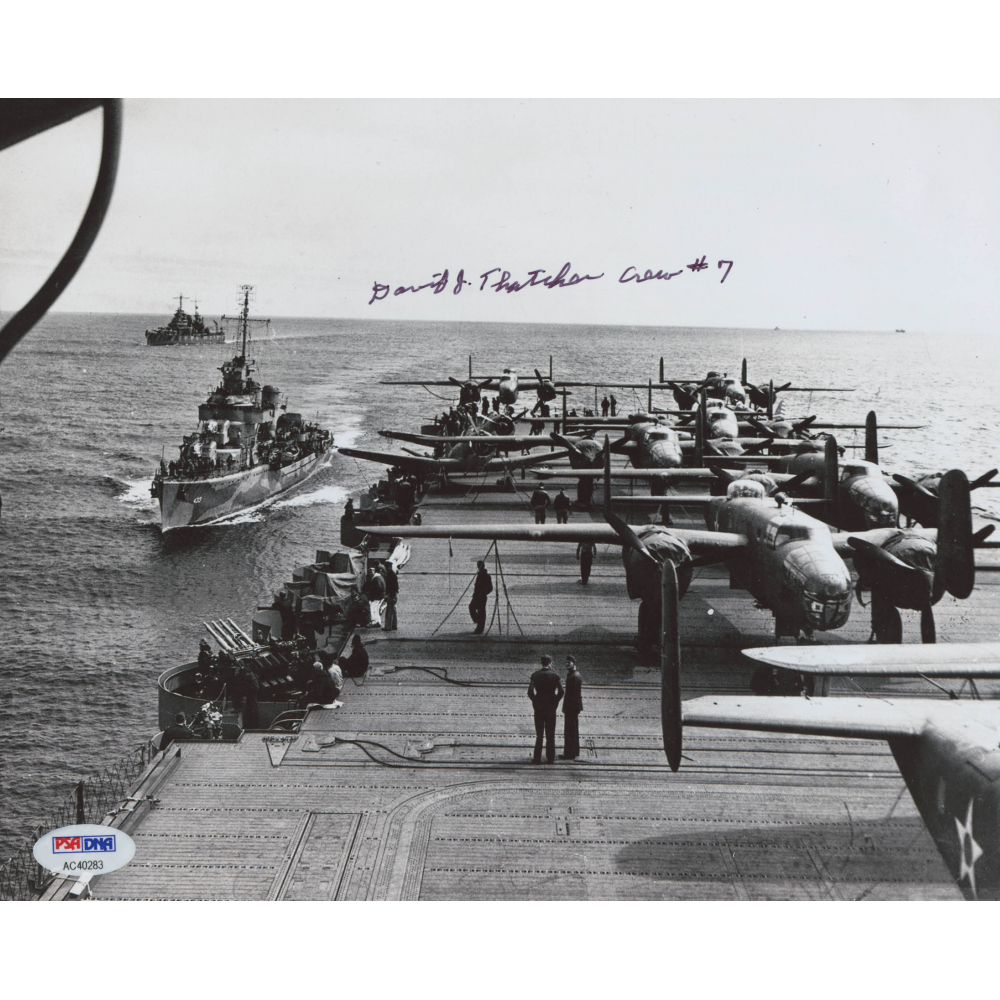 David Thatcher Signed WWII 8x10 Photo Inscribed "Crew #7" (PSA COA ...