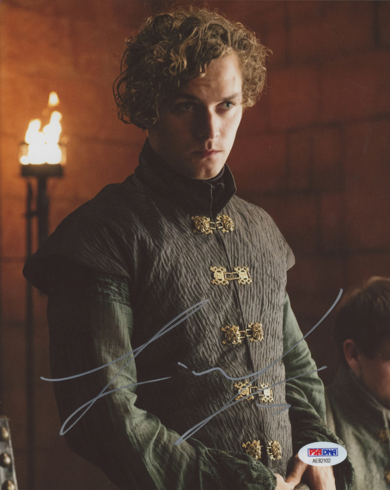 Finn Jones Signed "Game of Thrones" 8x10 Photo (PSA COA) | Pristine Auction