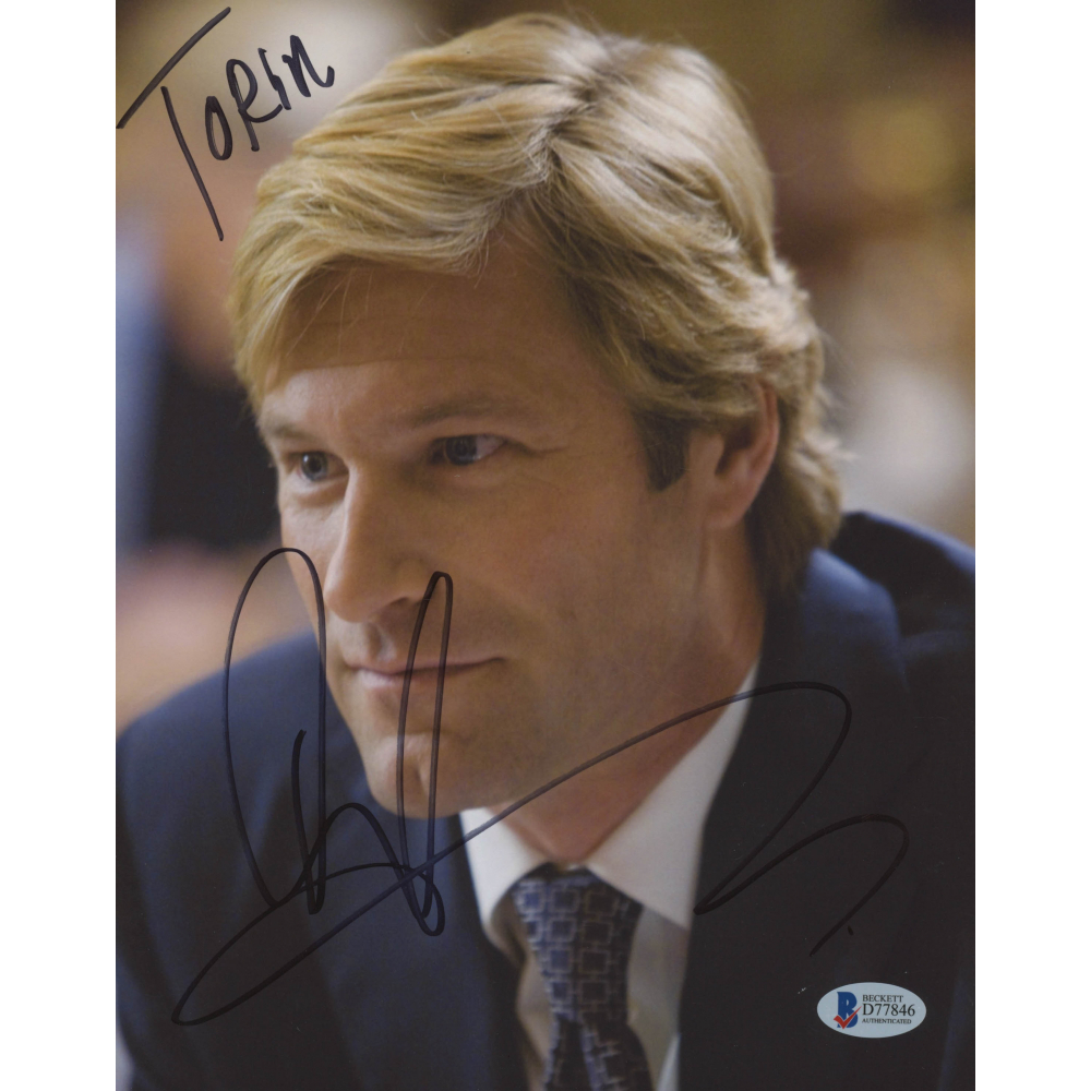 Aaron Eckhart Signed "Batman" 8x10 Photo (Beckett COA) | Pristine Auction