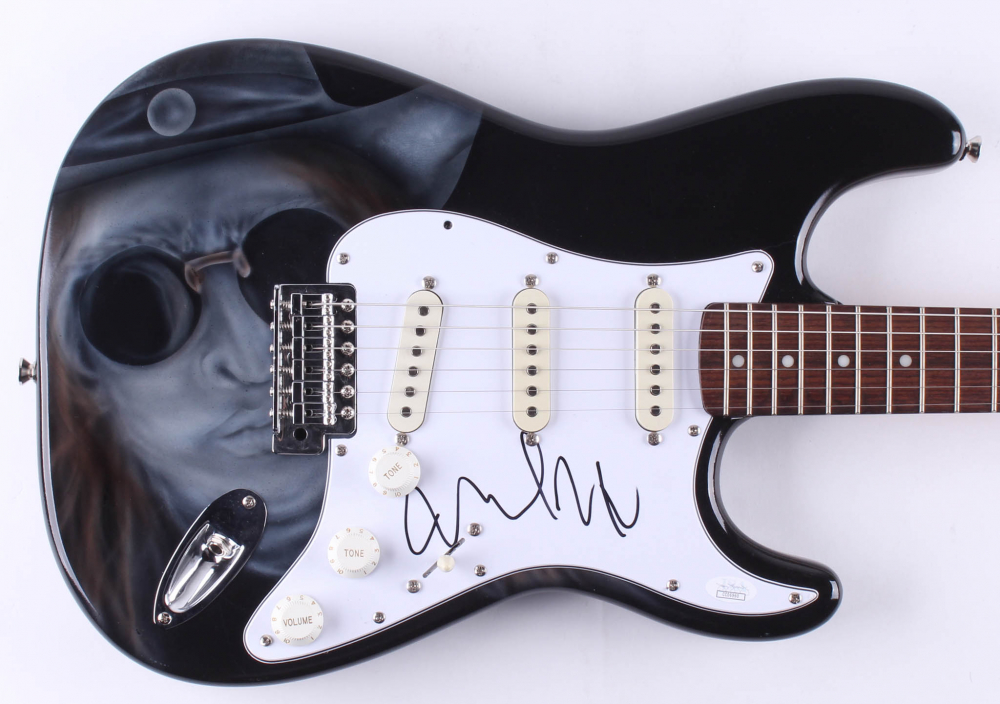 Mike McCready Signed Full-Size Custom Airbrushed Fender Electric Guitar ...