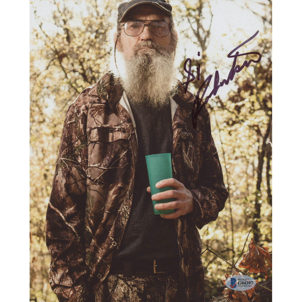 Si Robertson Signed 8x10 Photo (Beckett COA) | Pristine Auction