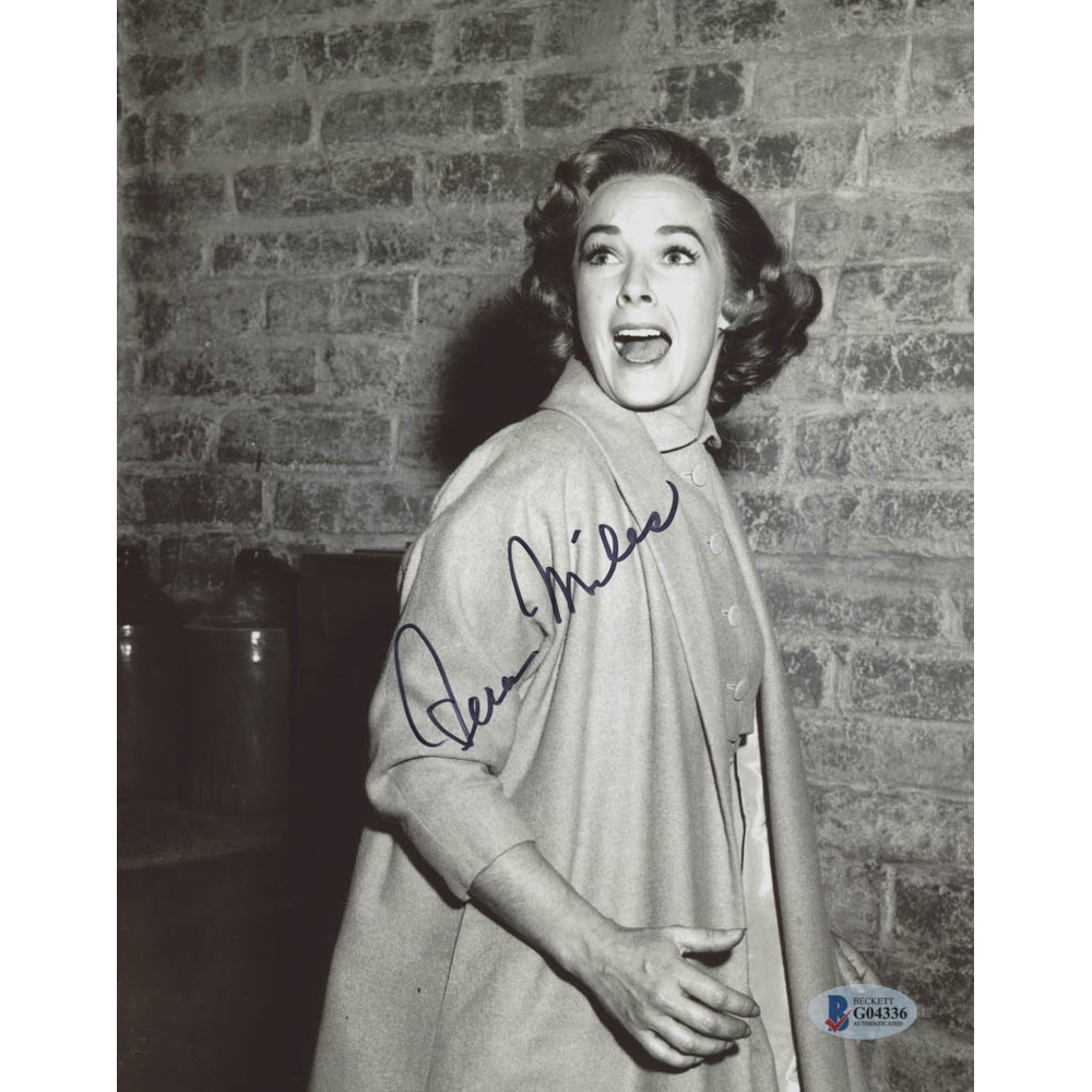 Vera Miles Signed "Psycho" 8x10 Photo (Beckett COA) | Pristine Auction
