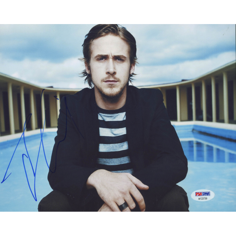 Ryan Gosling Signed 8x10 Photo (PSA) | Pristine Auction