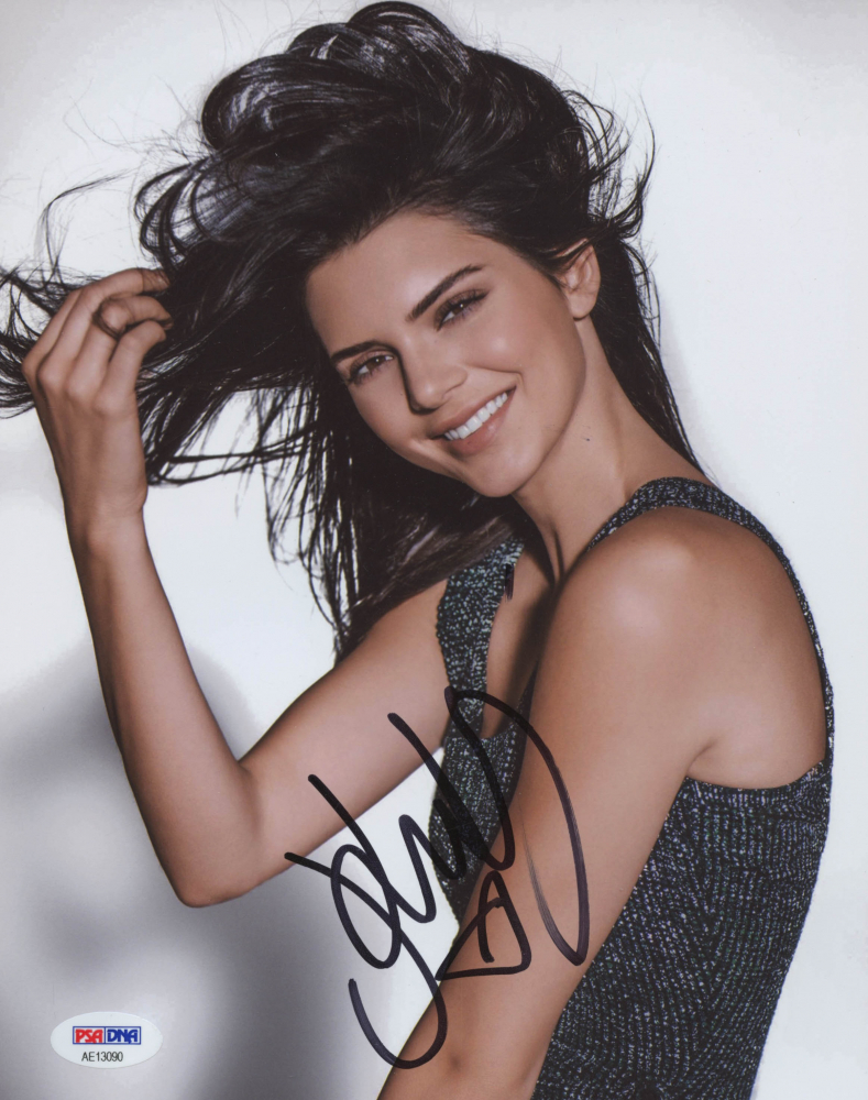 Kendall Jenner Signed 8x10 Photo (PSA COA) | Pristine Auction