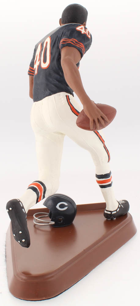 Gale Sayers Signed LE Chicago Bears Statue (Salvino COA) | Pristine Auction