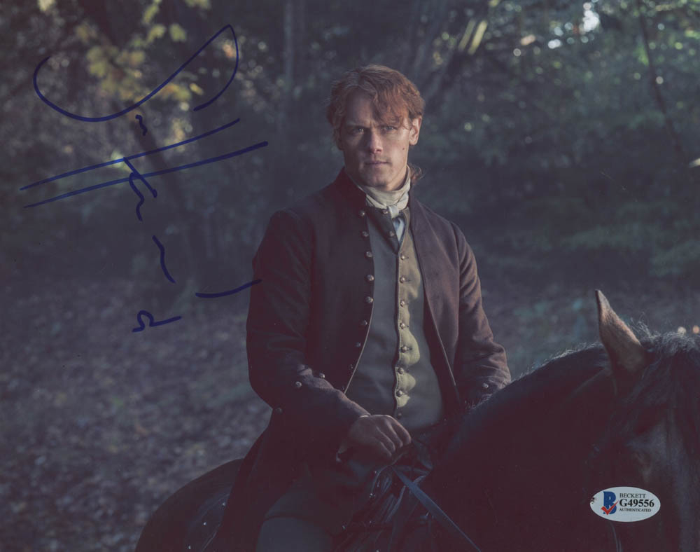 Sam Heughan Signed "Outlander" 8x10 Photo (Beckett COA) | Pristine Auction