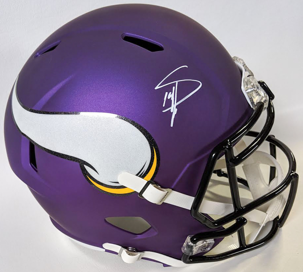 Stefon Diggs Signed Minnesota Vikings Full-Size Speed Helmet (Beckett ...