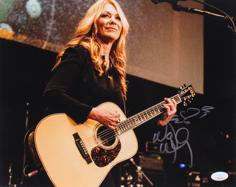 Nancy Wilson Signed 11x14 Photo (JSA COA) | Pristine Auction