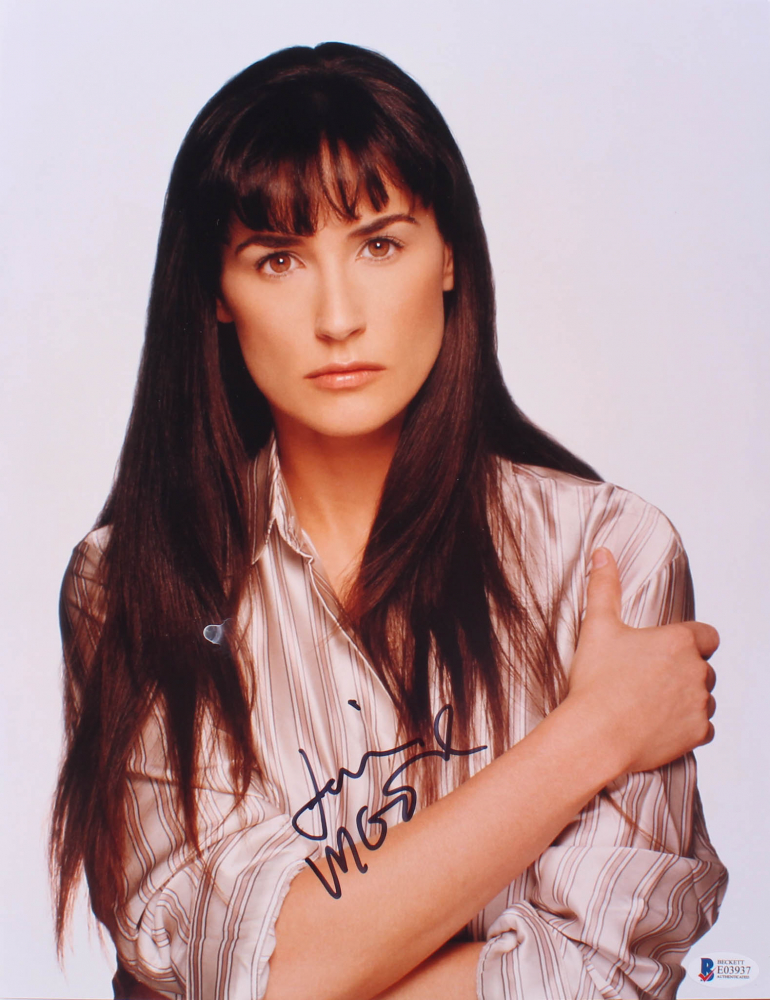 Demi Moore Signed 11x14 Photo (Beckett COA) | Pristine Auction