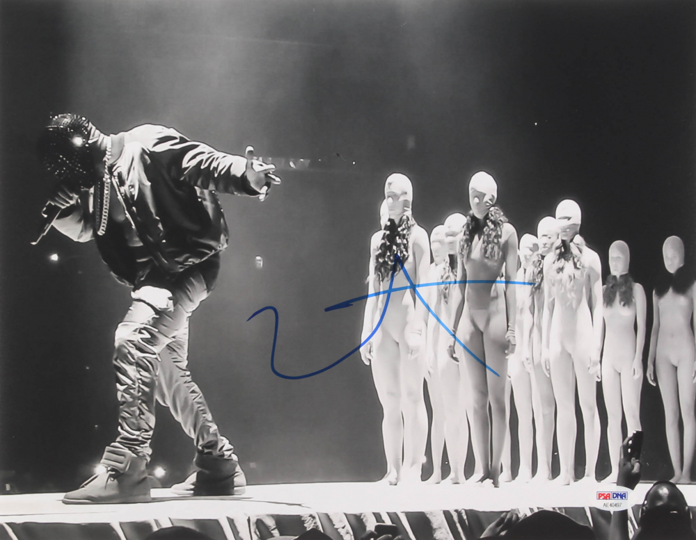 Kanye West Signed 11x14 Photo (PSA COA) | Pristine Auction