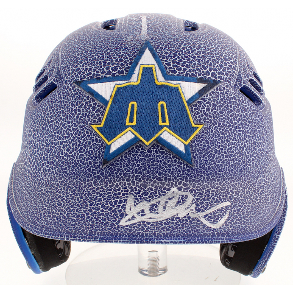 Ichiro Suzuki Signed Seattle Mariners Full-Size Batting Helmet (JSA COA ...