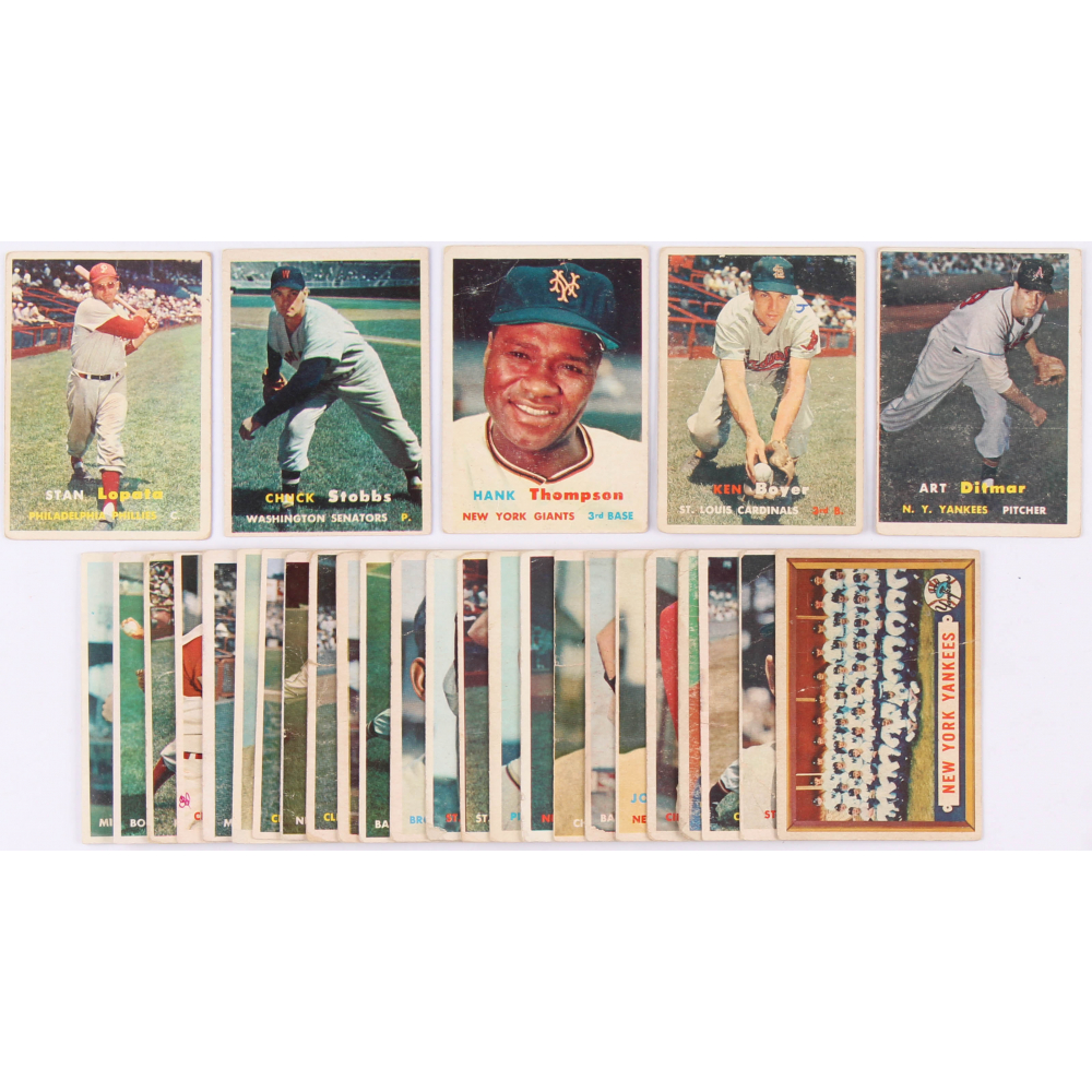 Lot of (29) 1957 Topps Baseball Cards with #132 Art Ditmar, #122 Ken ...