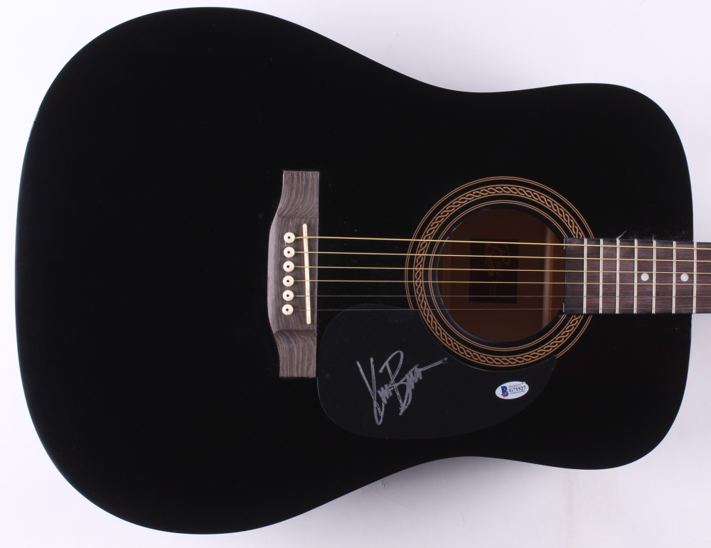 Kane Brown Signed 40" Acoustic Guitar (Beckett COA) | Pristine Auction