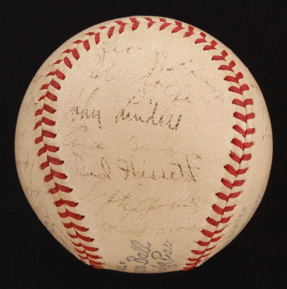 1942 New York Yankees OAL Baseball Signed by (24) with Joe DiMaggio ...