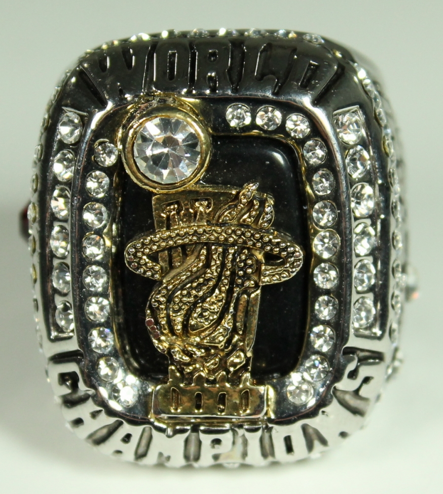 LeBron James Heat High Quality Replica 2012 NBA Championship Ring ...