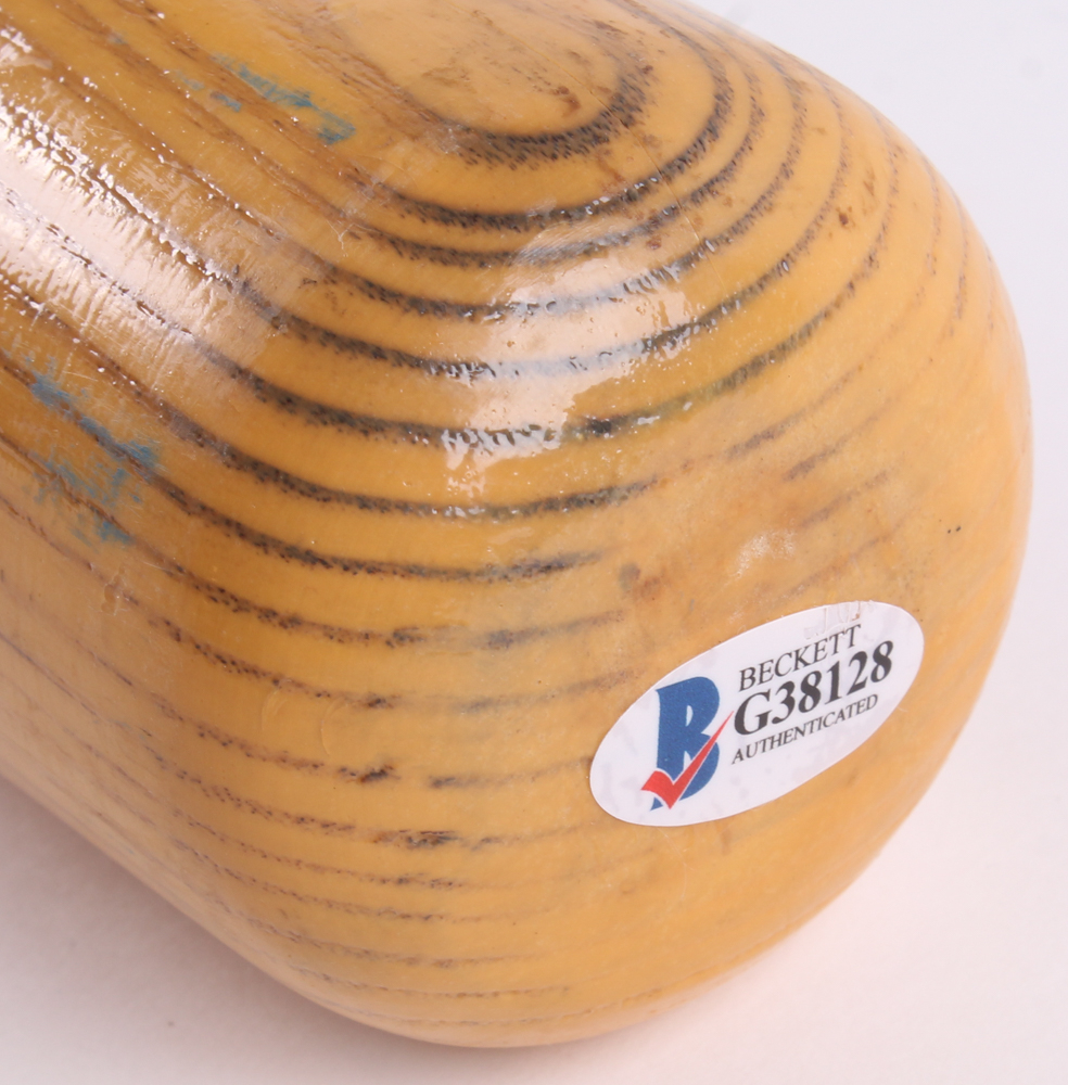 Jesse Barfield Signed Rawlings Adirondack Player Model Baseball Bat ...