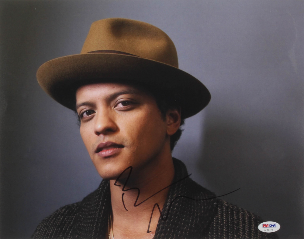 Bruno Mars Signed 11x14 Photo (PSA COA) | Pristine Auction