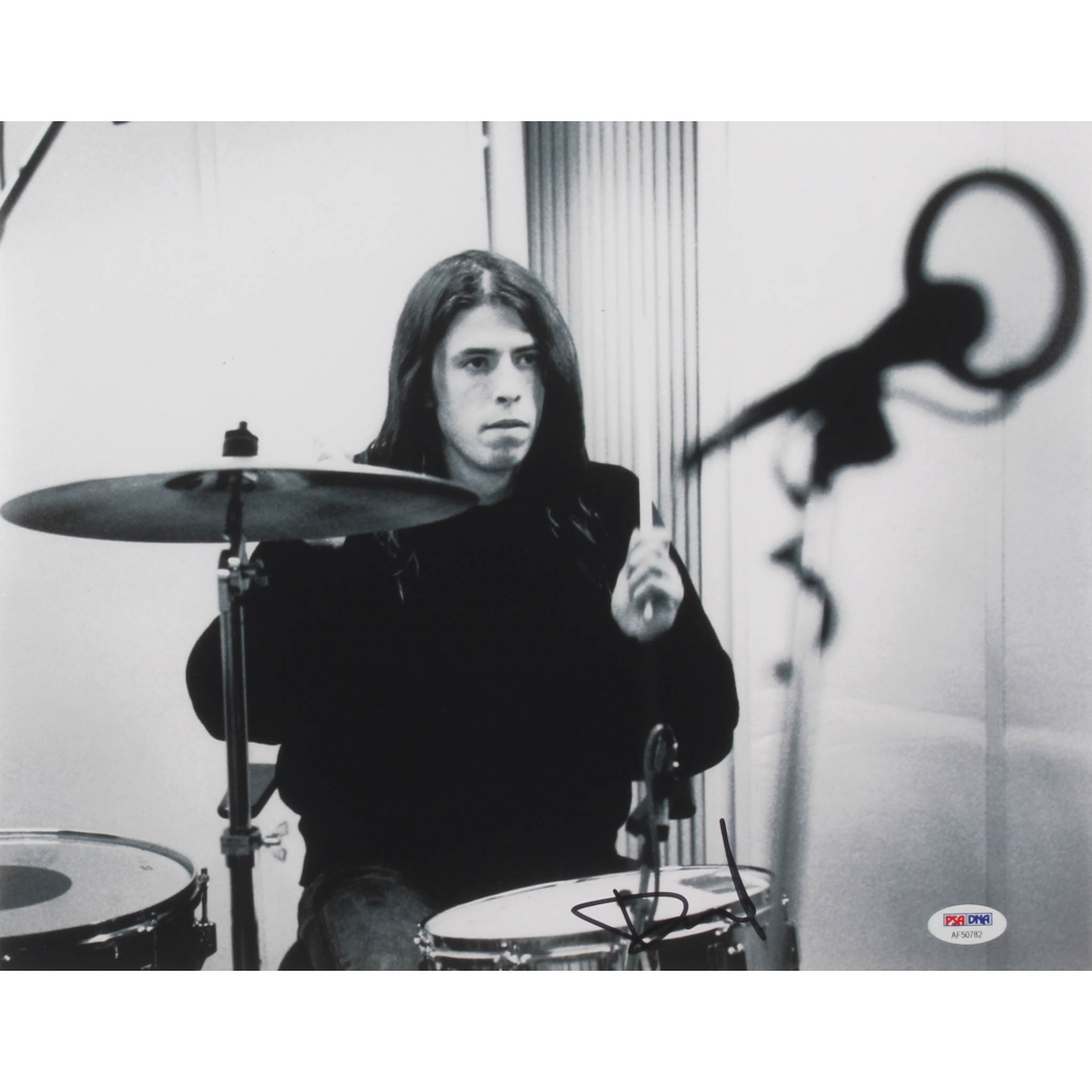 Dave Grohl Signed "Nirvana" 11x14 Photo (PSA COA) | Pristine Auction