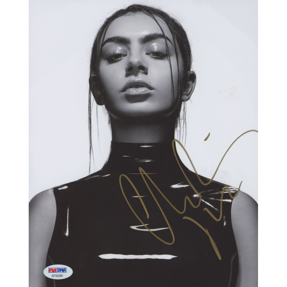 Charli XCX Signed 8x10 Photo (PSA COA) | Pristine Auction