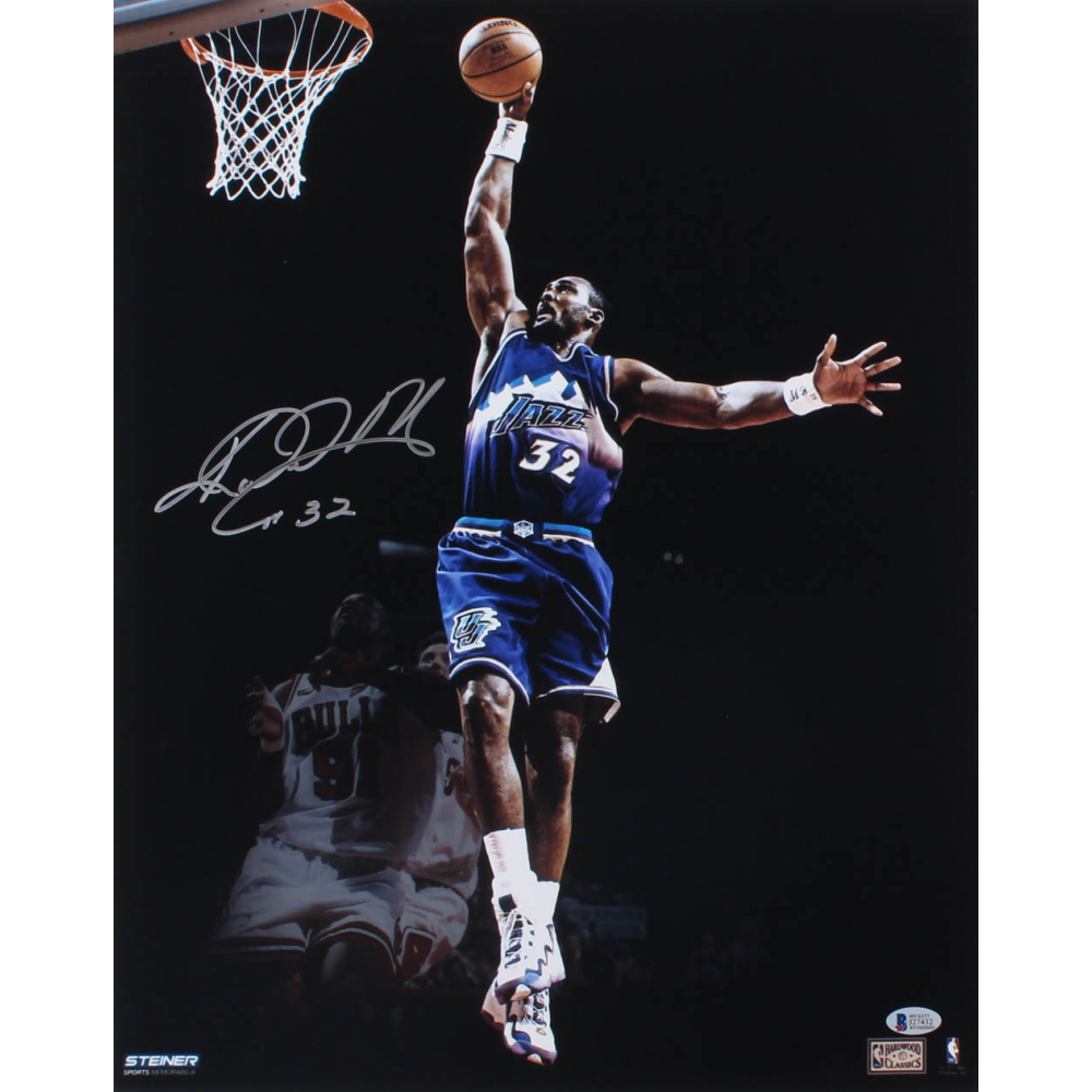 Karl Malone Signed Utah Jazz 16x20 Photo (Beckett COA) | Pristine Auction