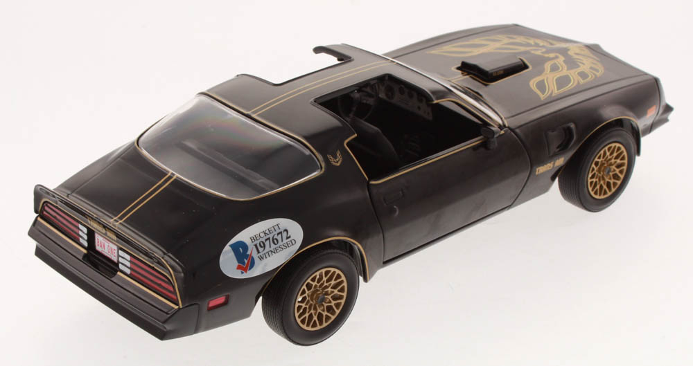 Burt Reynolds Signed LE "Smokey and the Bandit II" 1977 Pontiac Trans ...
