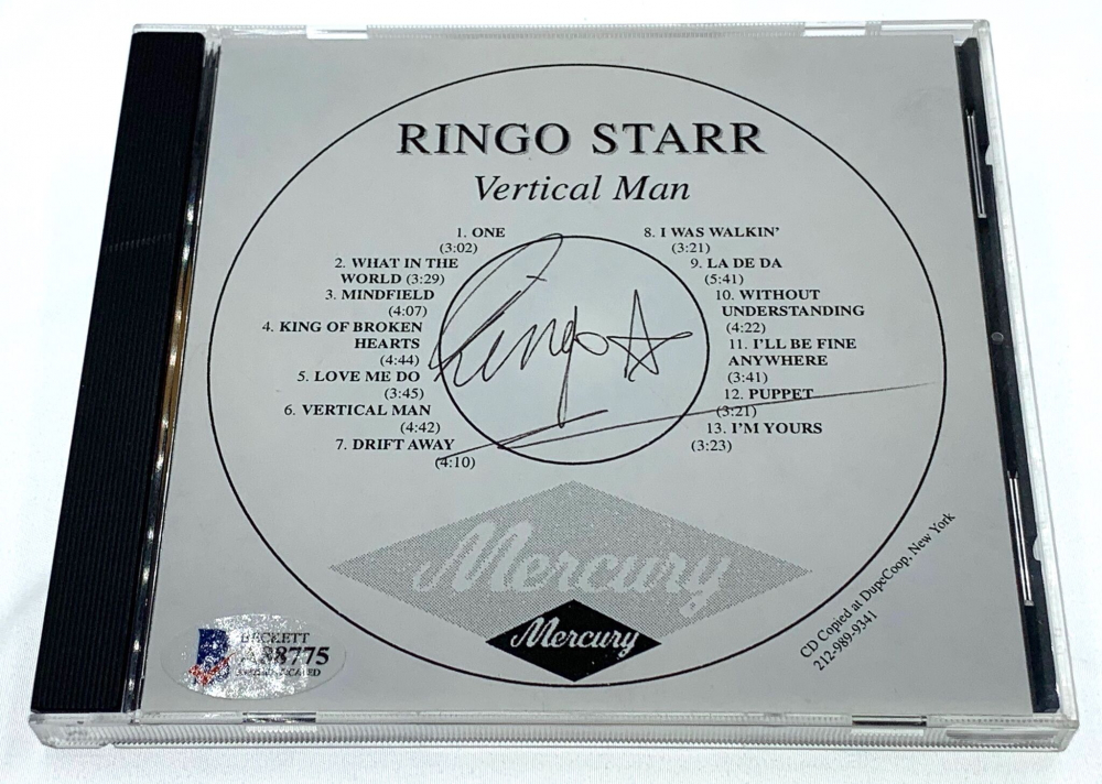 Ringo Starr Signed "Vertical Man" CD Reproduction Booklet (Beckett LOA ...