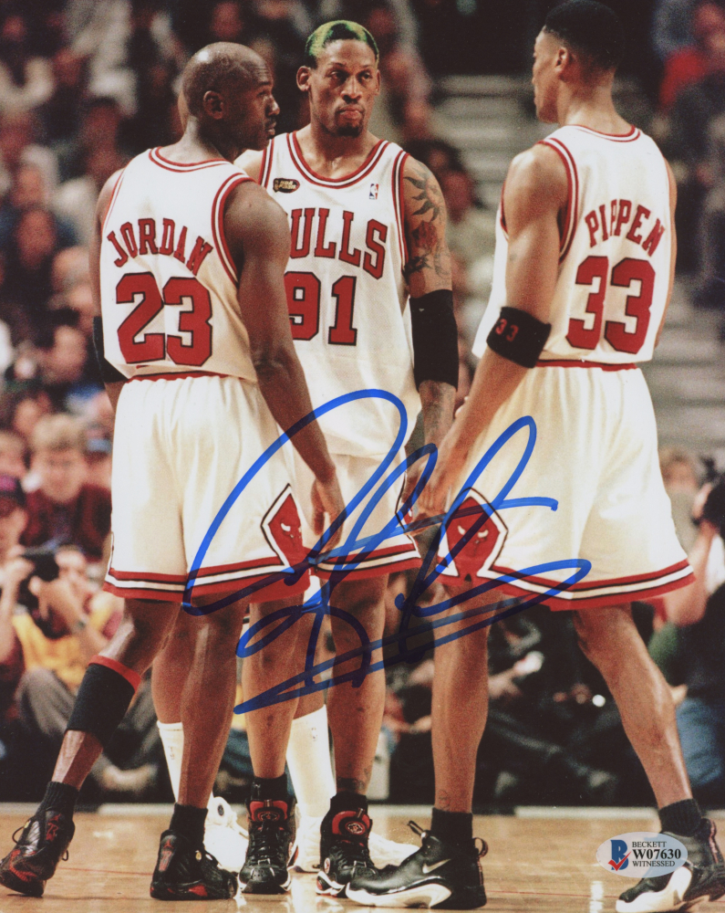 Dennis Rodman Signed Chicago Bulls 8x10 Photo (Beckett Hologram ...