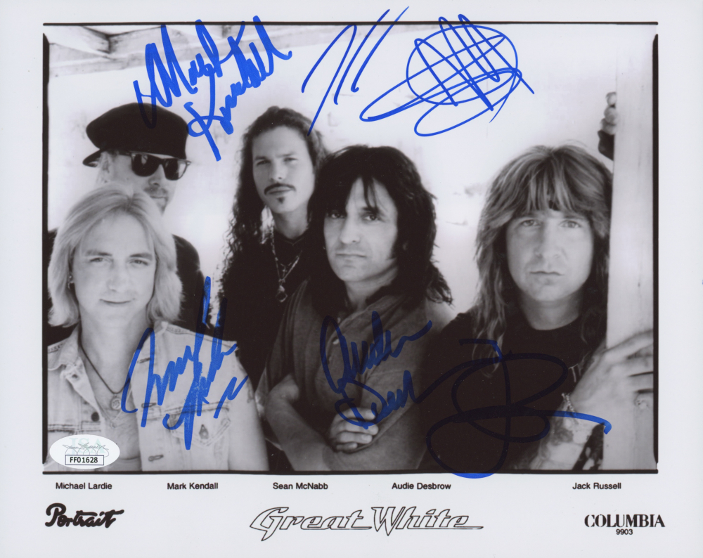 Great White 8x10 Photo Signed by (5) with Mark Kendall, Audie Desbrow ...