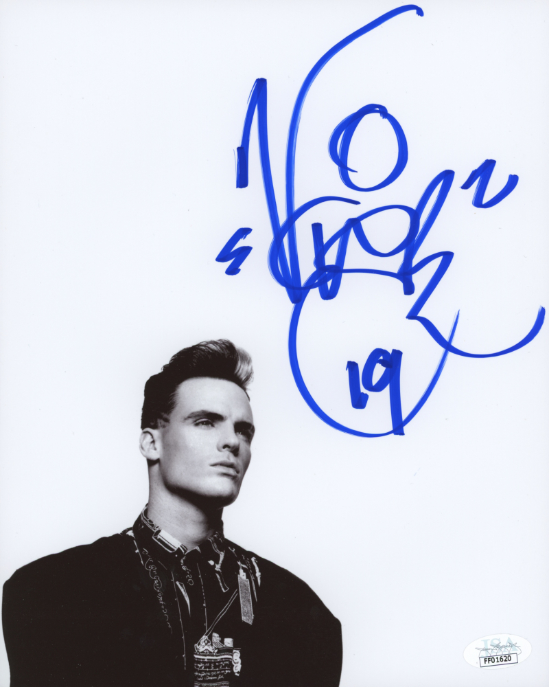 Vanilla Ice Signed 8x10 Photo (JSA COA) | Pristine Auction
