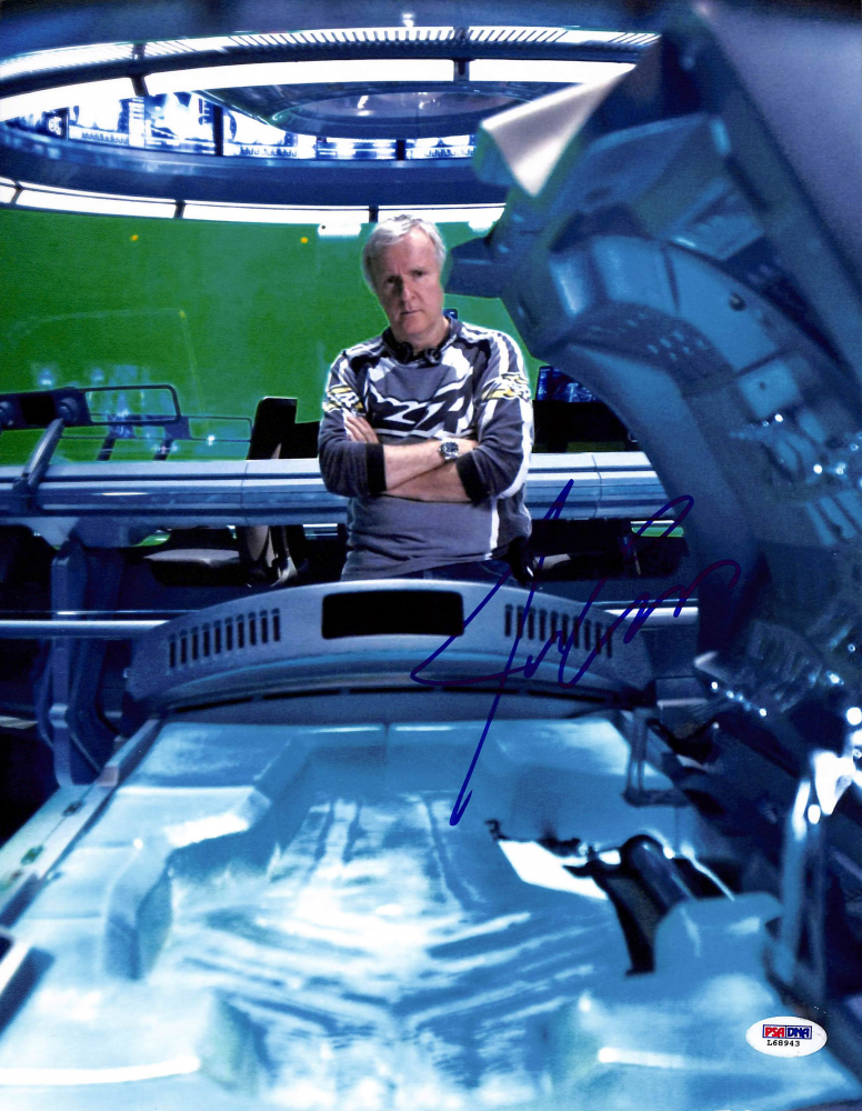 James Cameron Signed "Avatar" 11x14 Photo (PSA COA) | Pristine Auction