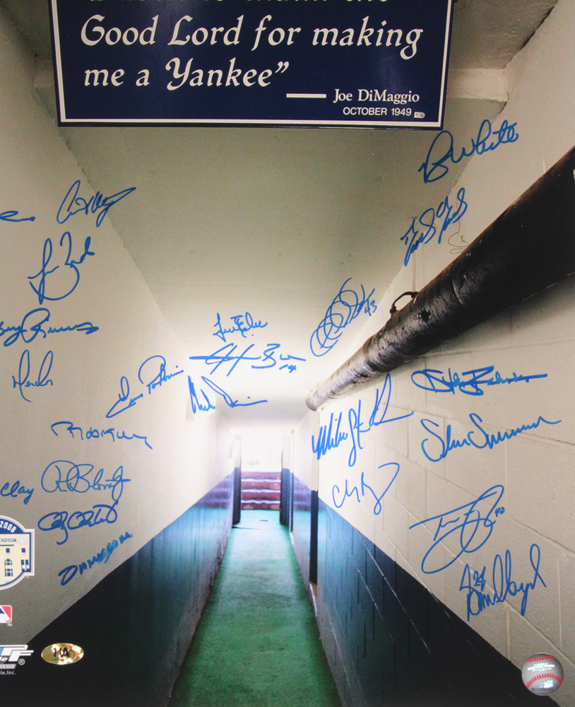 New York Yankees 16x20 Photo Signed by (23) with Jeff Nelson, Todd ...