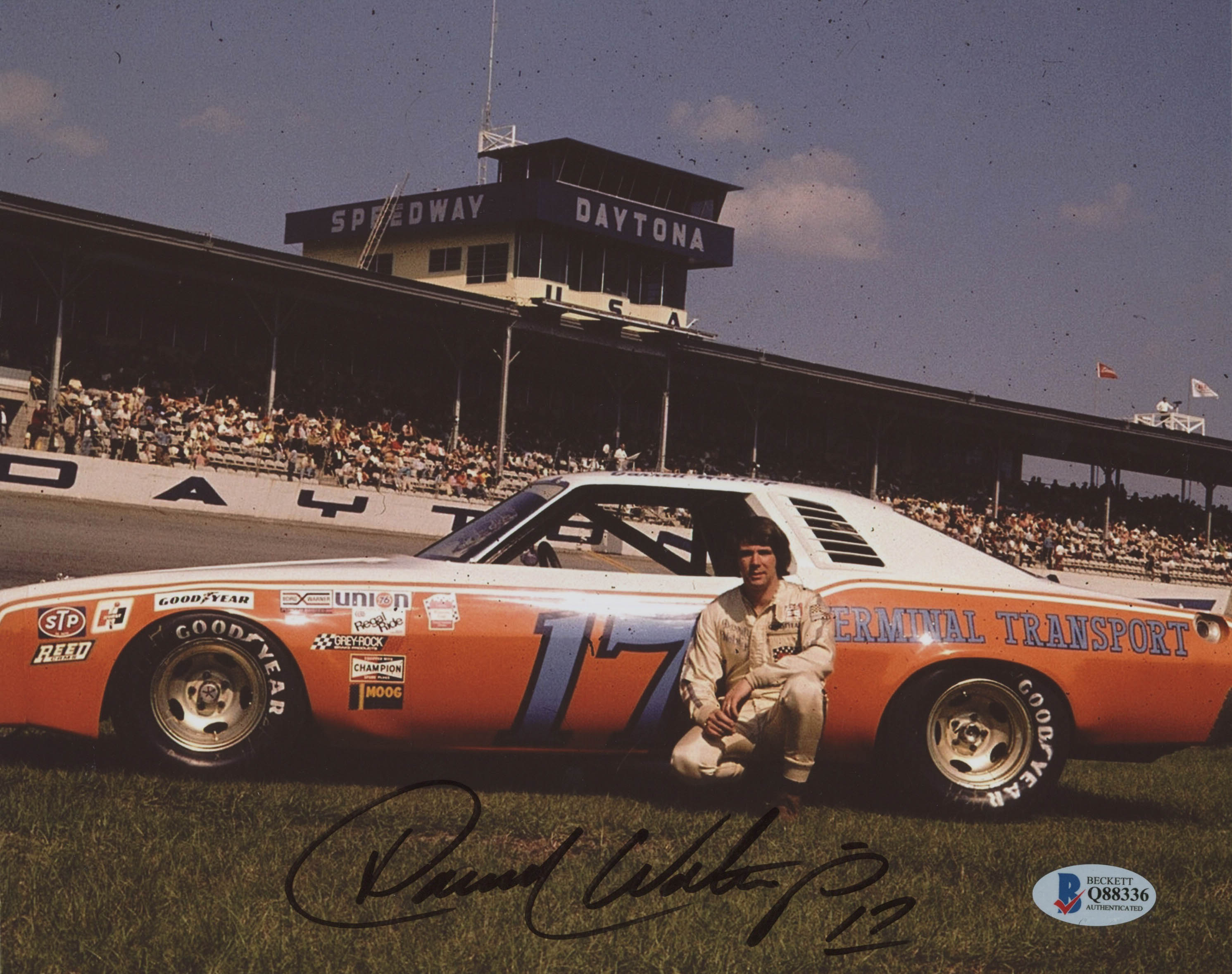 Darrell Waltrip Signed NASCAR 8x10 Photo (Beckett COA) | Pristine Auction