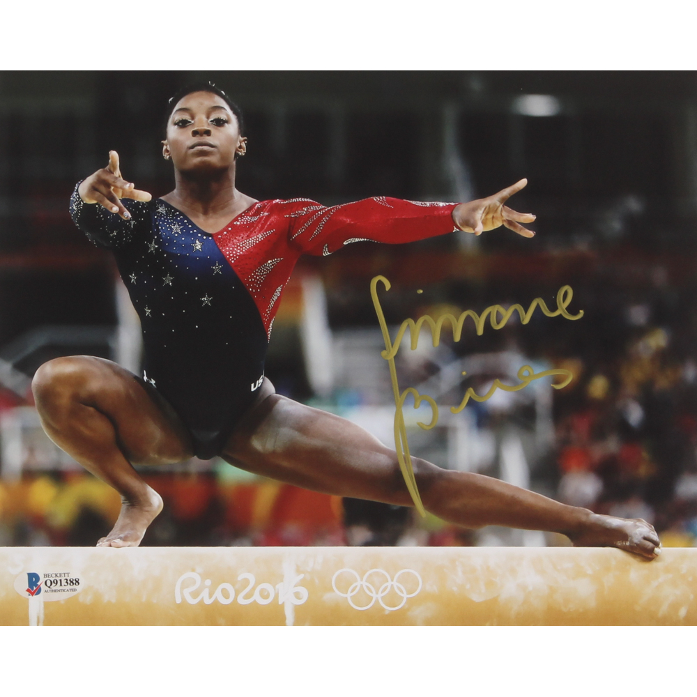 Simone Biles Signed Team USA 8x10 Photo (Beckett COA) | Pristine Auction