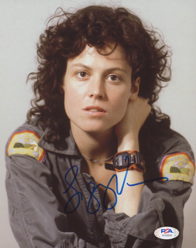 Sigourney Weaver Signed "Alien" 8x10 Photo (PSA COA) | Pristine Auction