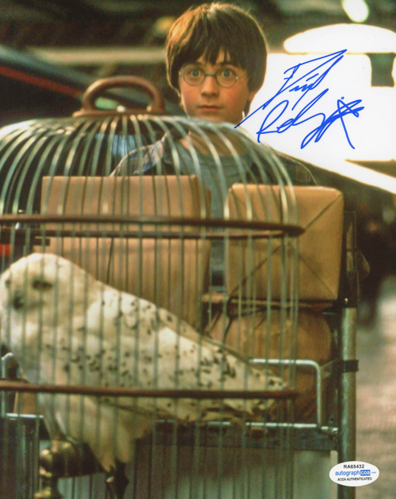 Daniel Radcliffe Signed "Harry Potter" 8x10 Photo (AutographCOA COA ...