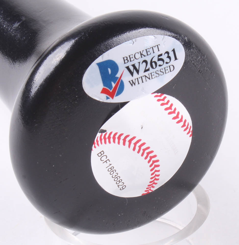 Yordan Alvarez Signed LE Rookie of the Year Baseball Bat (Beckett COA ...