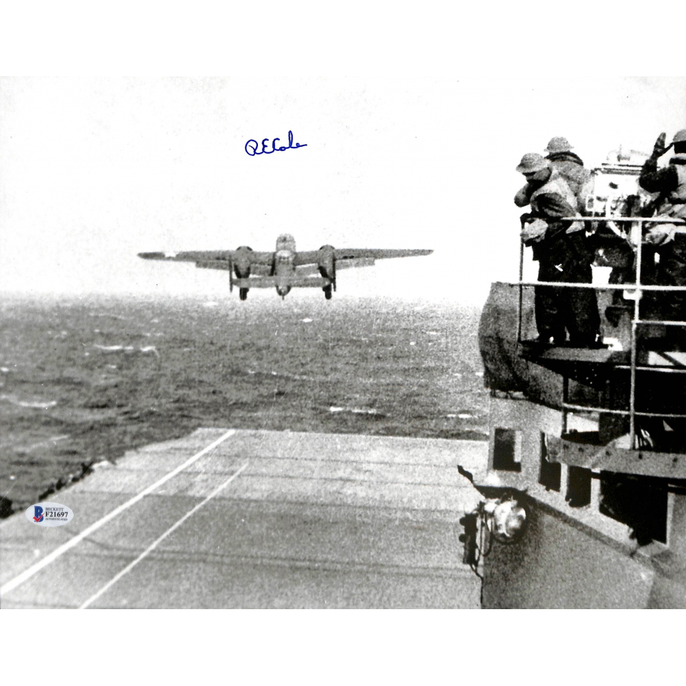Richard E. Cole Signed Doolittle Raid Launch 11x14 Photo (Beckett ...