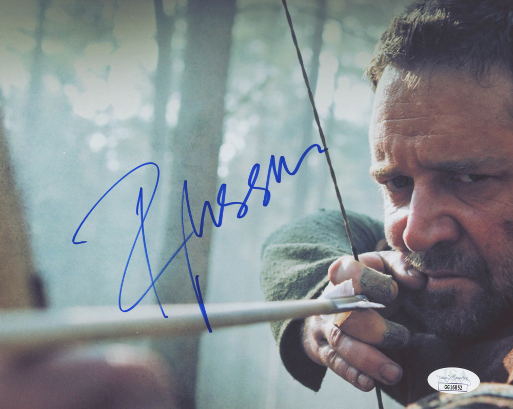 Russell Crowe Signed "Robin Hood" 8x10 Photo (JSA COA) | Pristine Auction