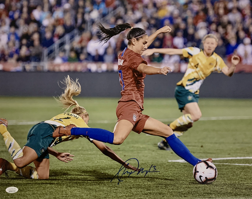 Alex Morgan Signed Team USA Soccer 16x20 Photo (JSA COA) | Pristine Auction