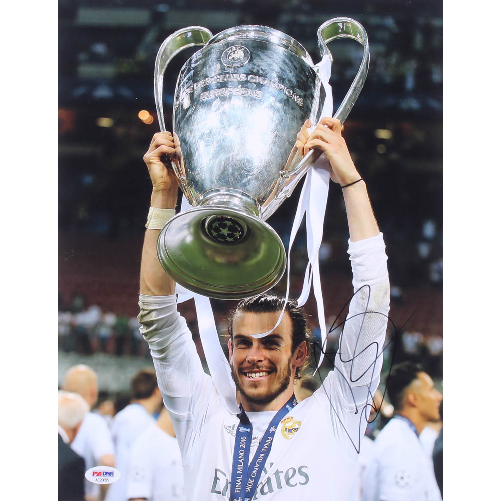 Gareth Bale Signed Real Madrid 11x14 Photo (PSA Hologram) | Pristine ...