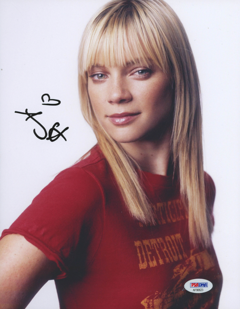 Amy Smart Signed 8.5x11 Photo (PSA Hologram) | Pristine Auction