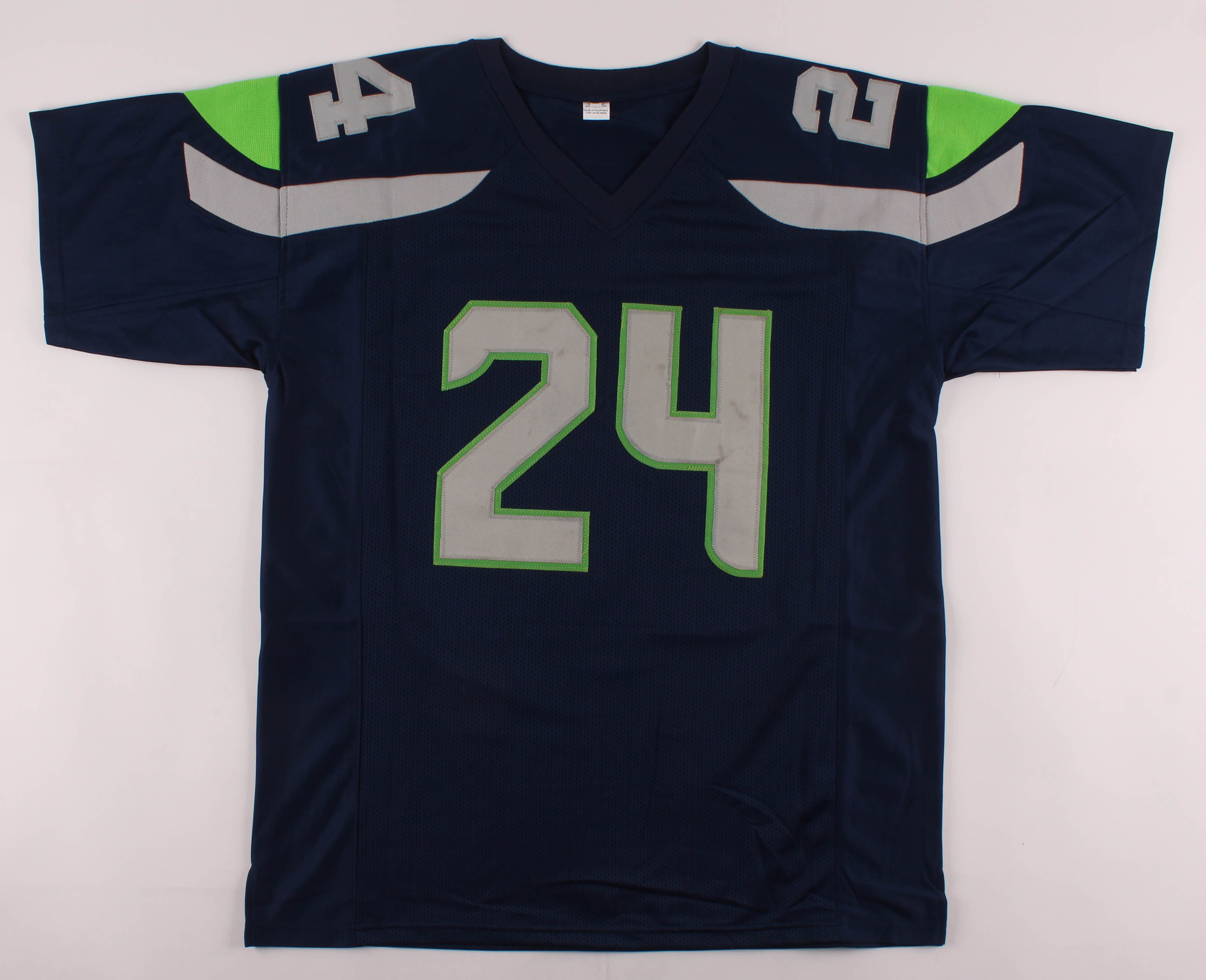 Marshawn Lynch Signed Jersey (Beckett COA) | Pristine Auction